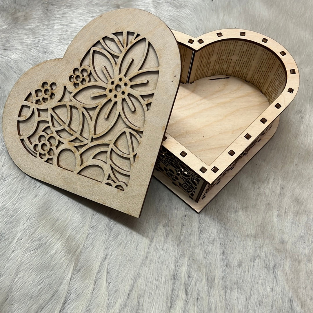 Large Heart Box – SewChy Designs and More LLC